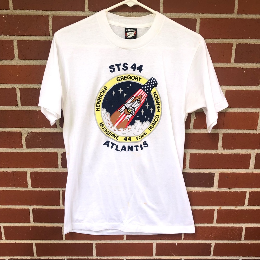 1991 Sts 44 Atlantis Space Shuttle T-Shirt - Gem